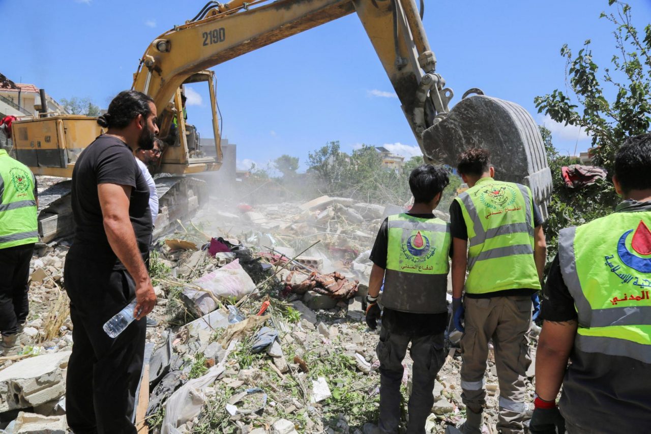 Israeli Strikes On Southern Lebanon Kill 10, Including Six Paramedics ...